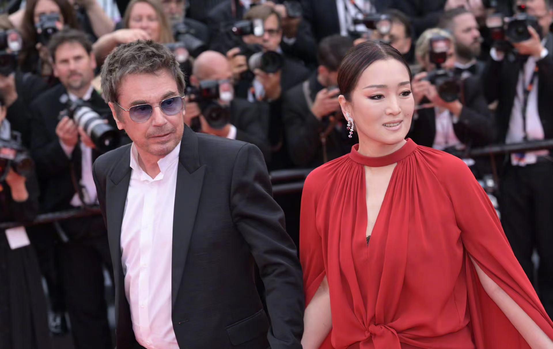 Gong Li: Married to a 75-year-old French man and became his fourth wife ...