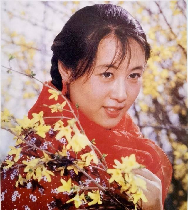 World Champion Jiang Jialiang: At the peak, he retired and married the ...