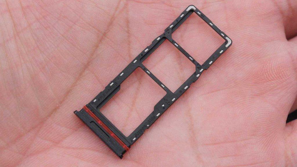 What is the inside of the Transsion Infinix Note 11 phone?Disassemble ...