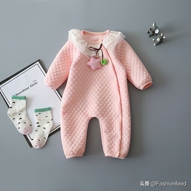 The latest trends in baby clothing, worth a look - iNEWS