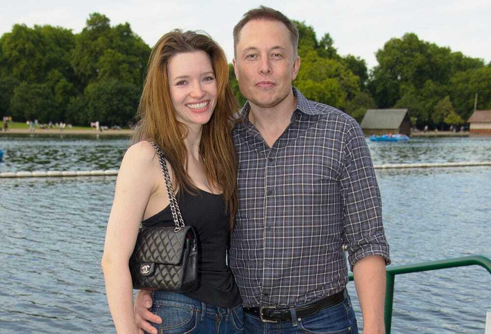 Intimate scene of Musk and beautiful robot goes viral, 'ideal species ...