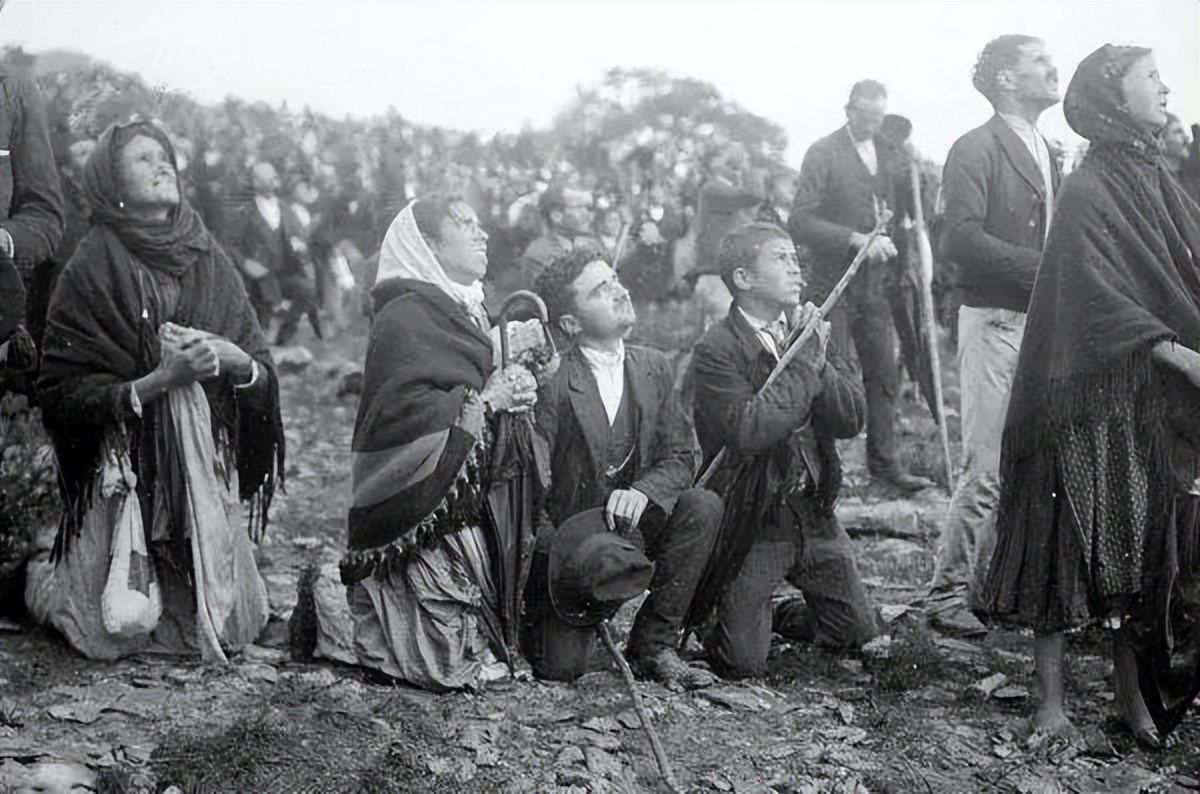 In the early 19th century, what caused the discrimination against Jews ...