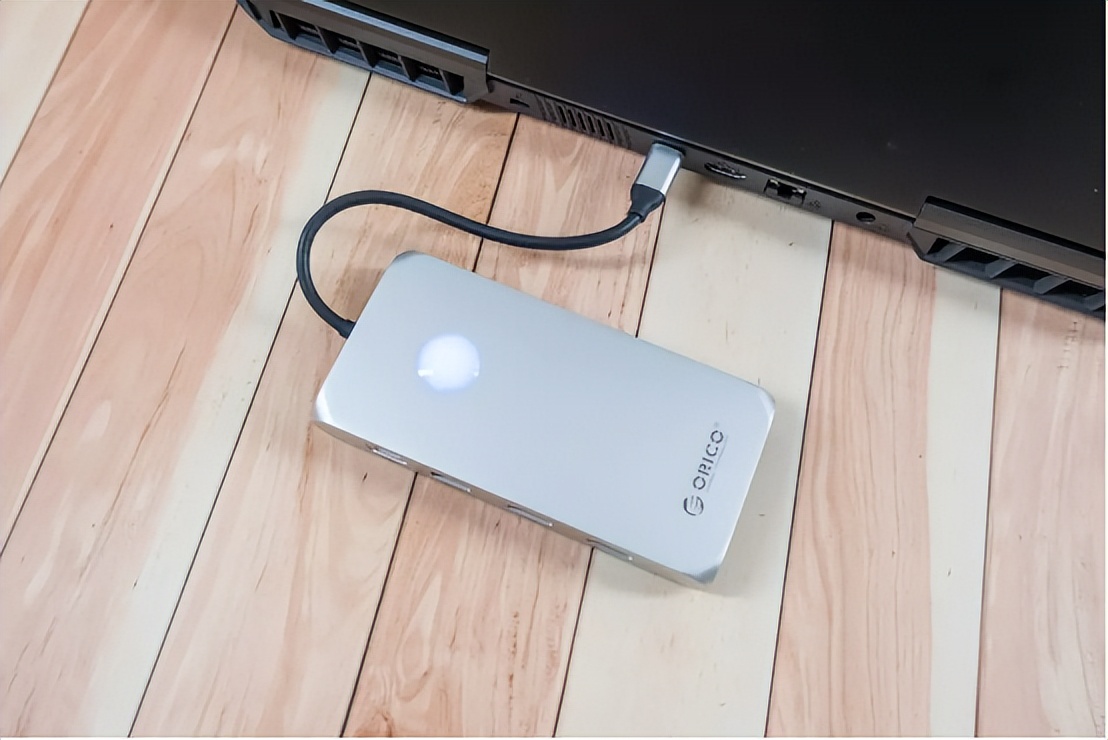 12-in-1 interface, four-screen display, ORICO-XCR-X3 multi-function RGB ...