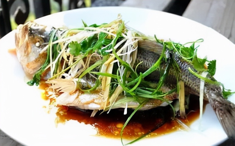 Wild Songjiang perch found in the Yellow River, the "national dish ...