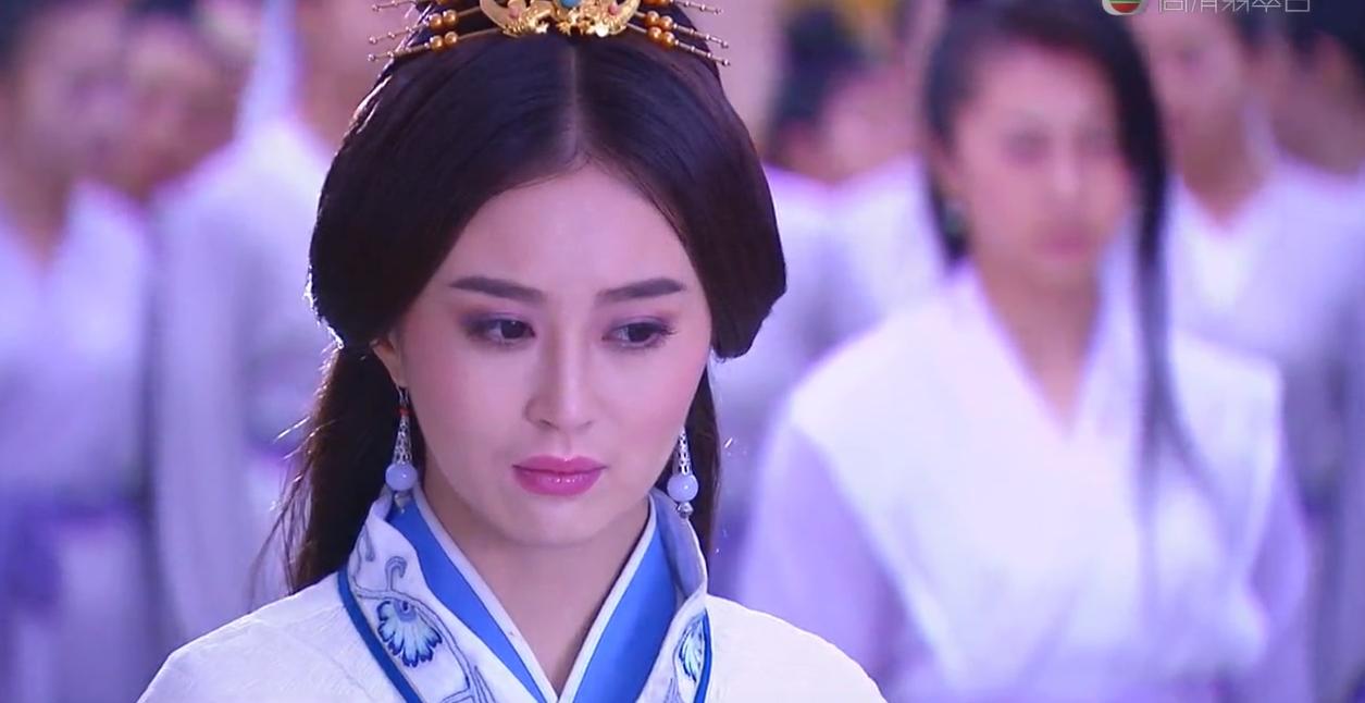 The heroine of Deng Chao's version of "Eternal Dragon Slayer", Liu Jing ...
