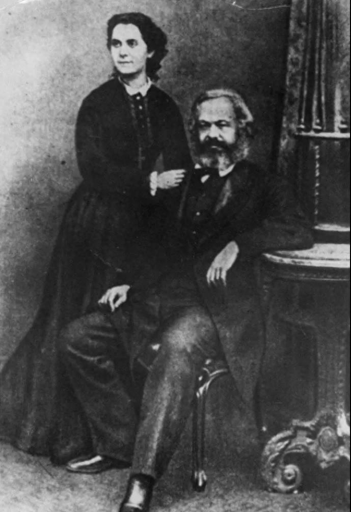 "Marx and Yanni" translated by Li Youran from Yan'an Literature and Art Record - iMedia