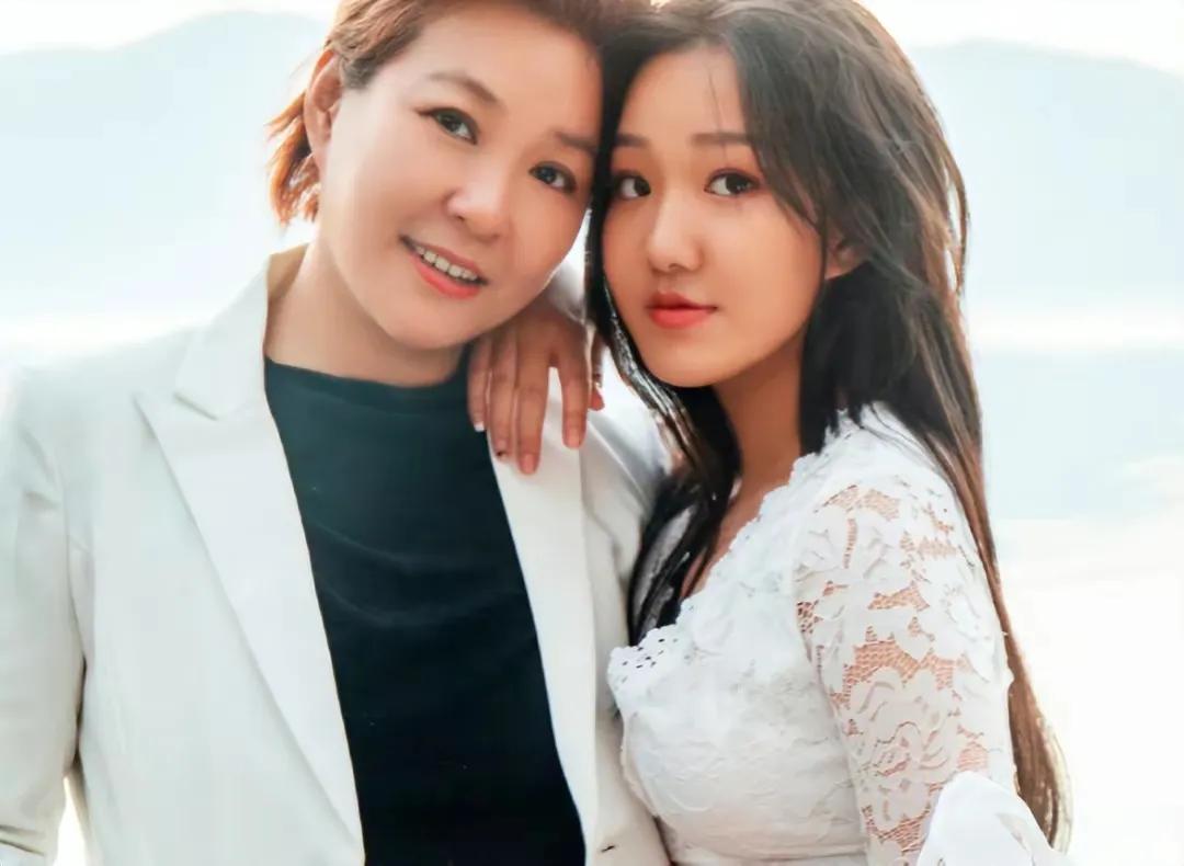 Li Jing, who is very quiet, is she out of the circle? Pity! - iMedia