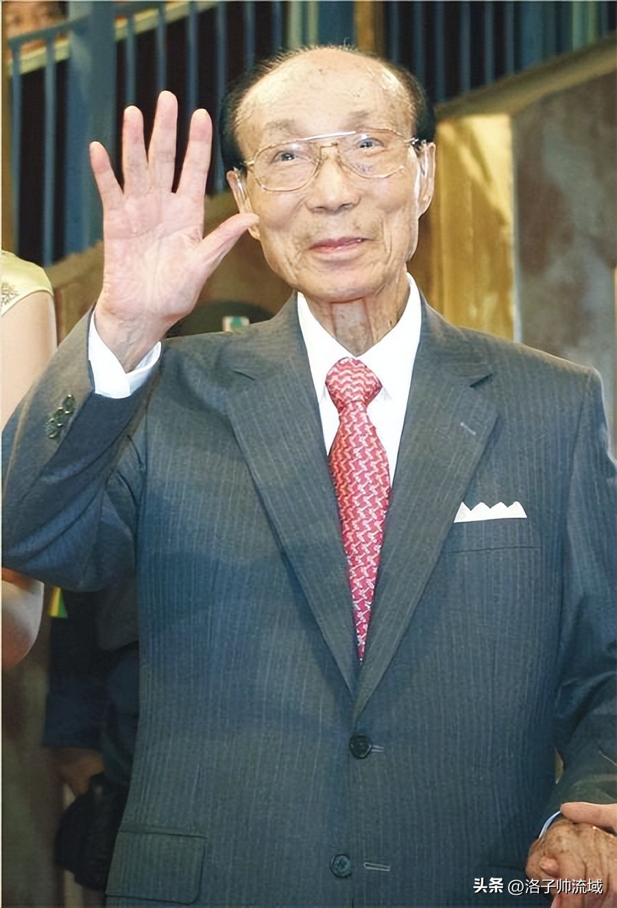 Run Run Shaw passed away at the age of 107, with an inheritance of 20 ...