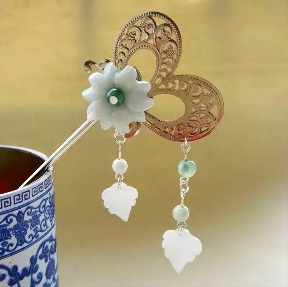 Explore the ancient Chinese tokens of love, its meaning, and the ...