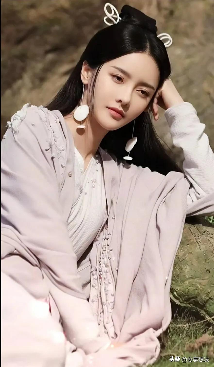 Zhang Zhixi star wallpaper (3) - iNEWS