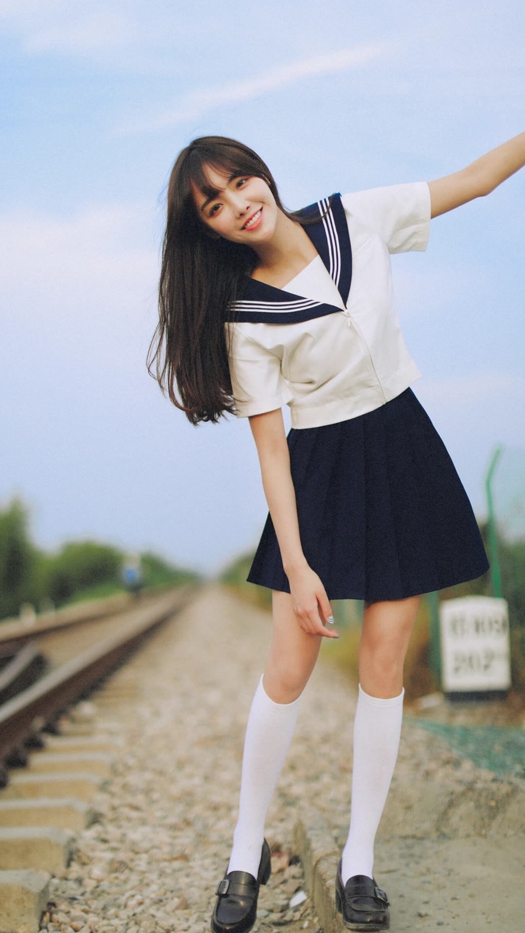 Beauty Show: Rabbit Teeth - Zhu Rongjun - iNEWS