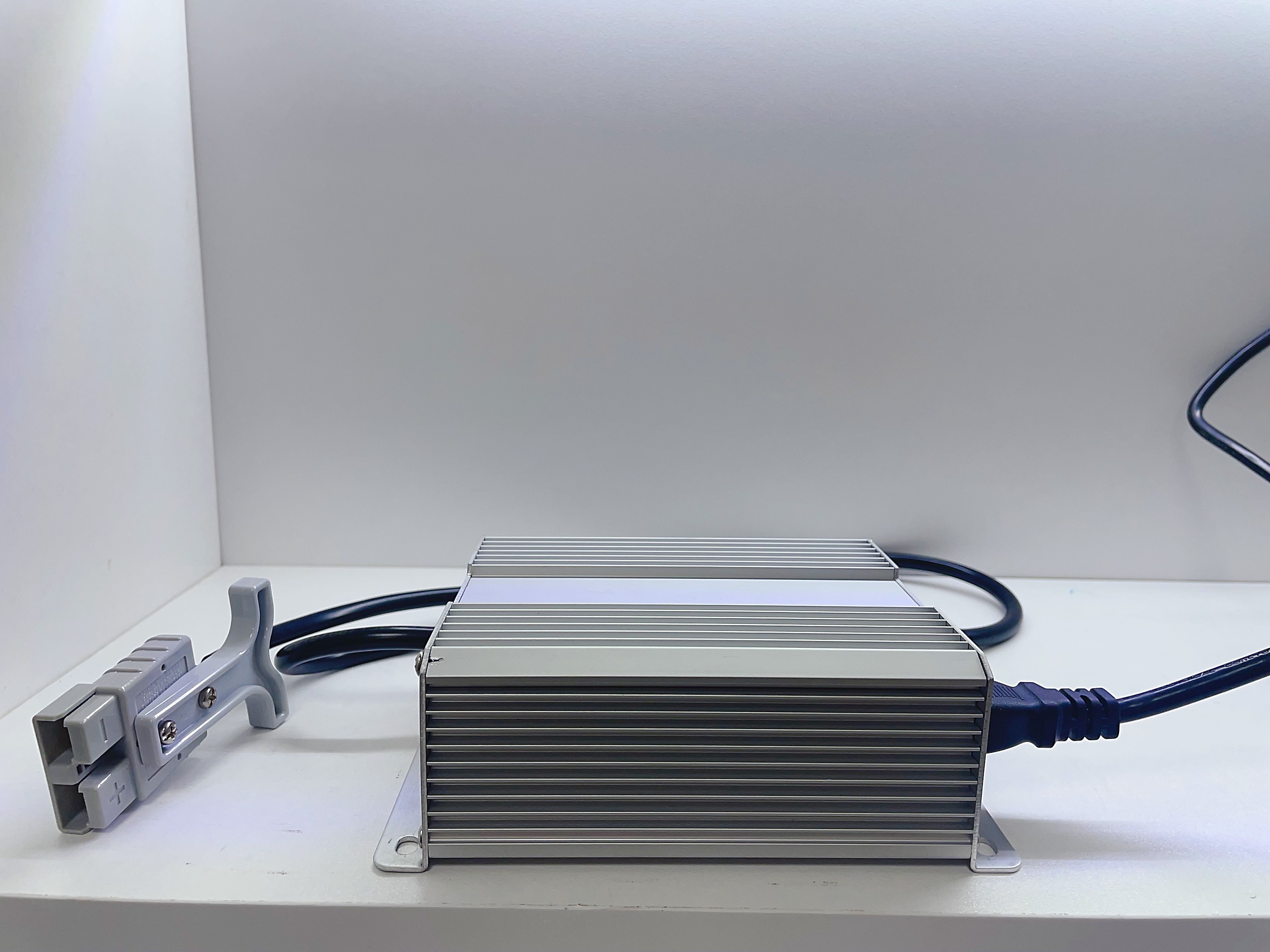 What is an AGV charger? How much is the agv charger? Hengjunfeng ...