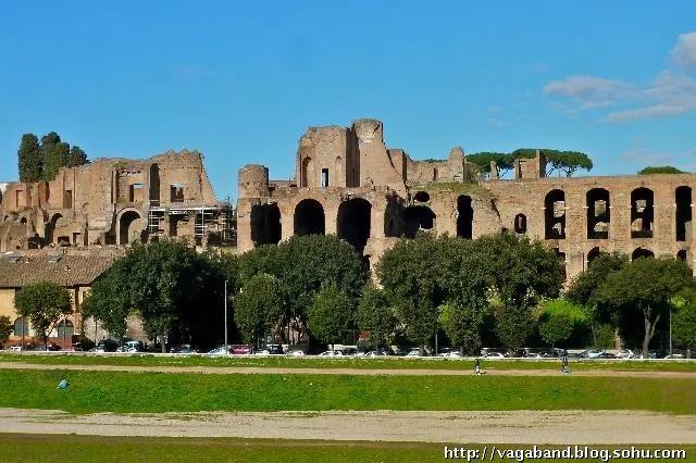 帕拉迪諾山 - 資訊咖