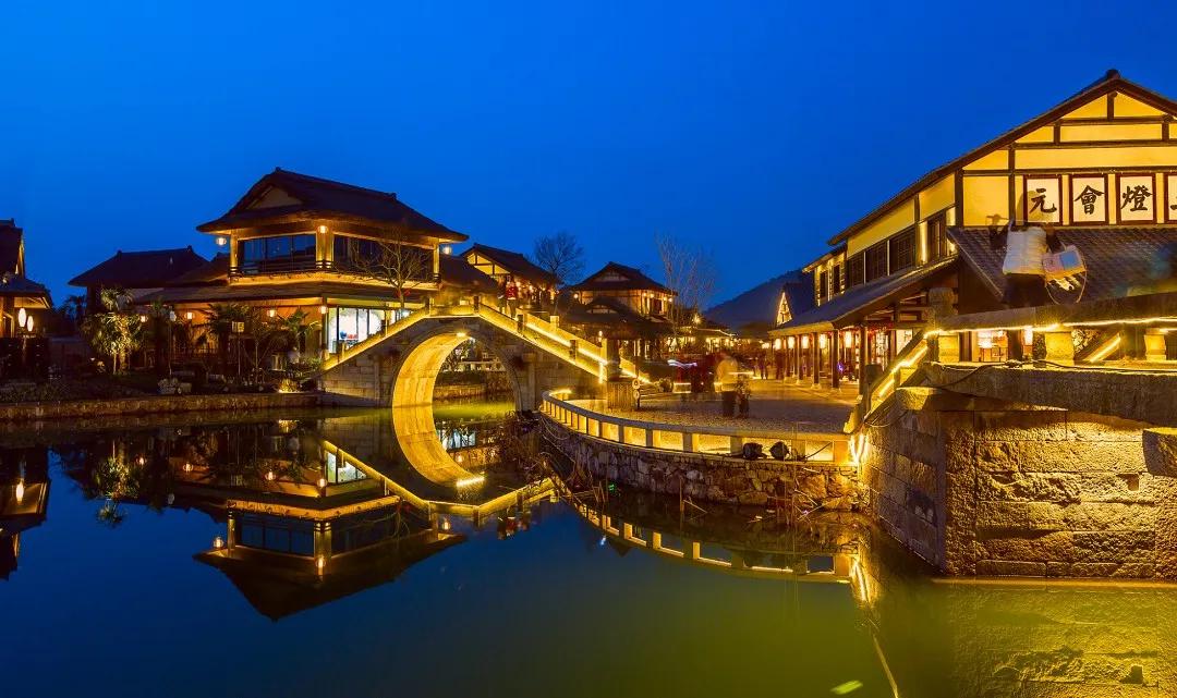 Is Nianhuawan Town in Wuxi worth visiting? - iNEWS