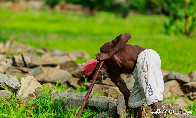 East African Rift Valley - the world's longest rift valley - iMedia