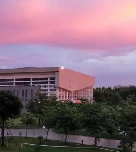 How to take pictures of campus scenery - iNEWS