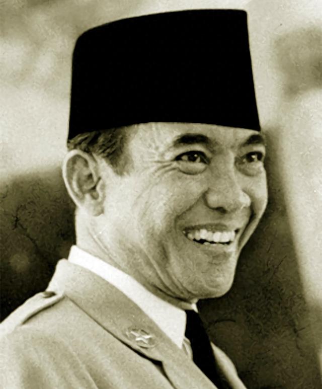 In 1959, the 58-year-old Indonesian President visited Japan and fell in ...