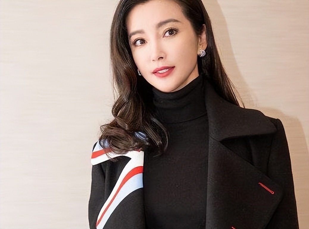 Actress Clothing - Li Bingbing (4) - iNEWS