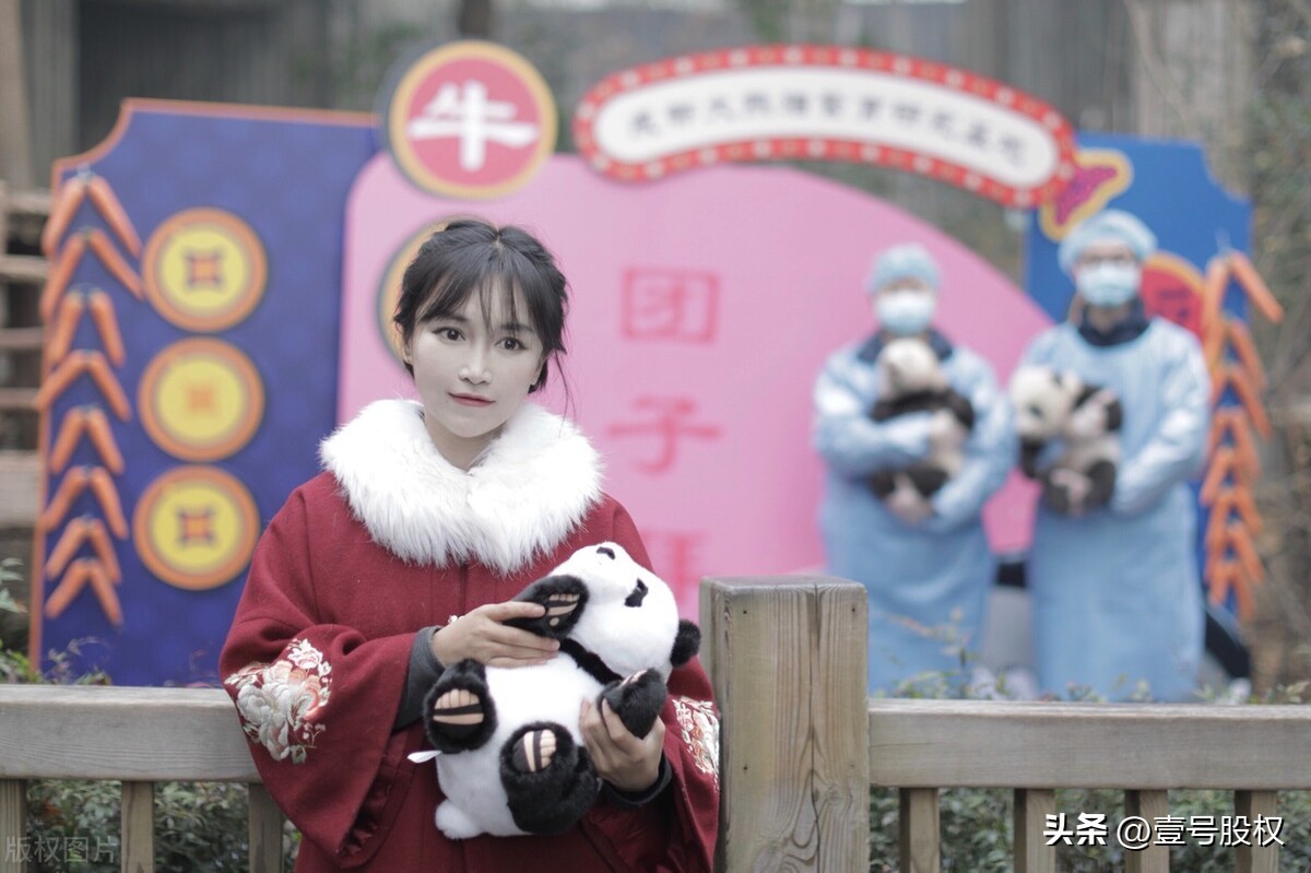 Li Ziqi finally regained Li Ziqi, how many shares do you hold now? - iNEWS
