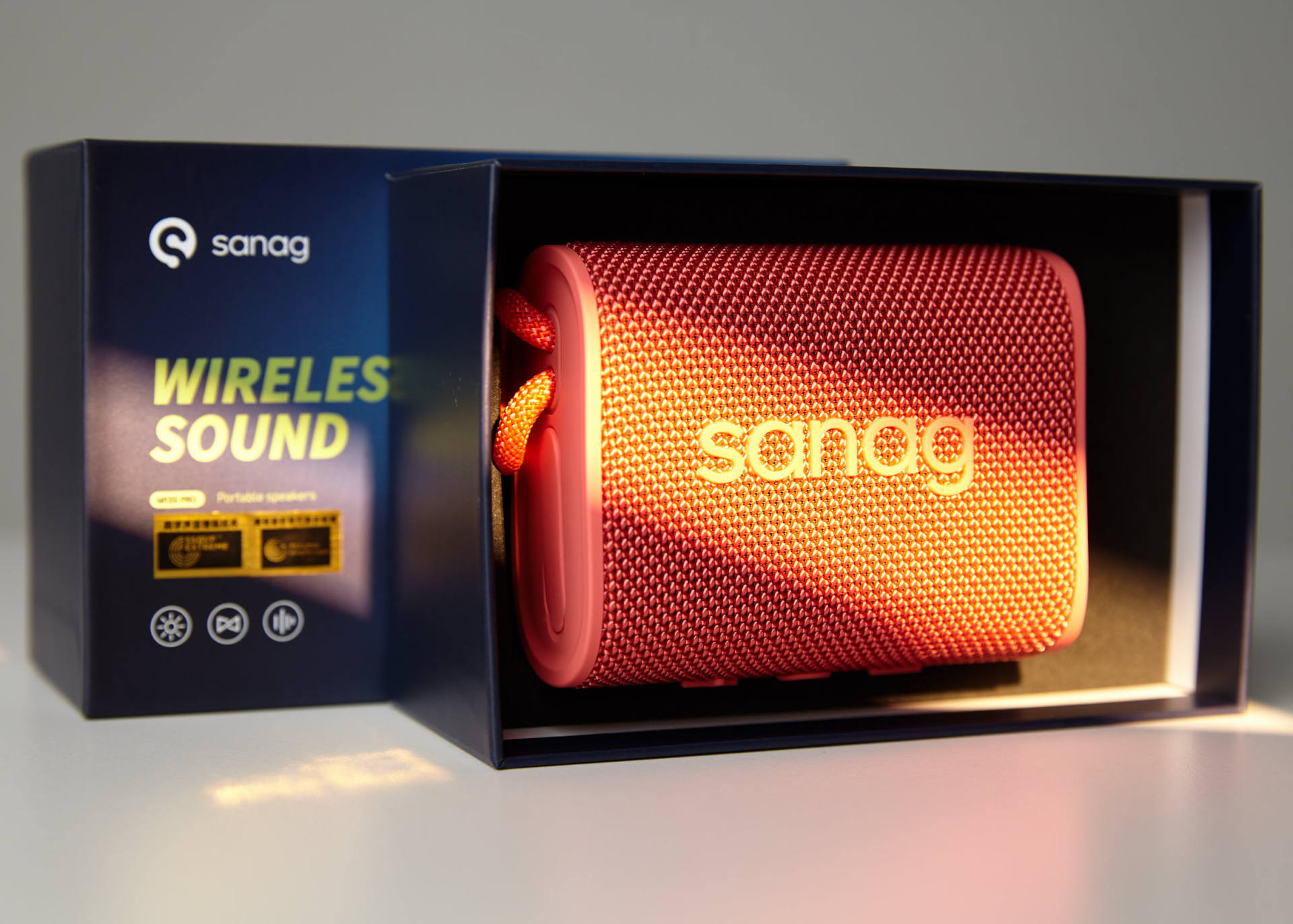 Excellent appearance, excellent quality, outdoor portable bluetooth speaker, sanag M13S Pro ...