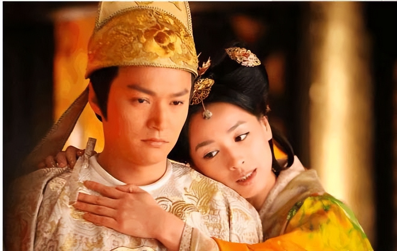 The childhood gods are assembled! "Till The End Of The Moon" exploded ...