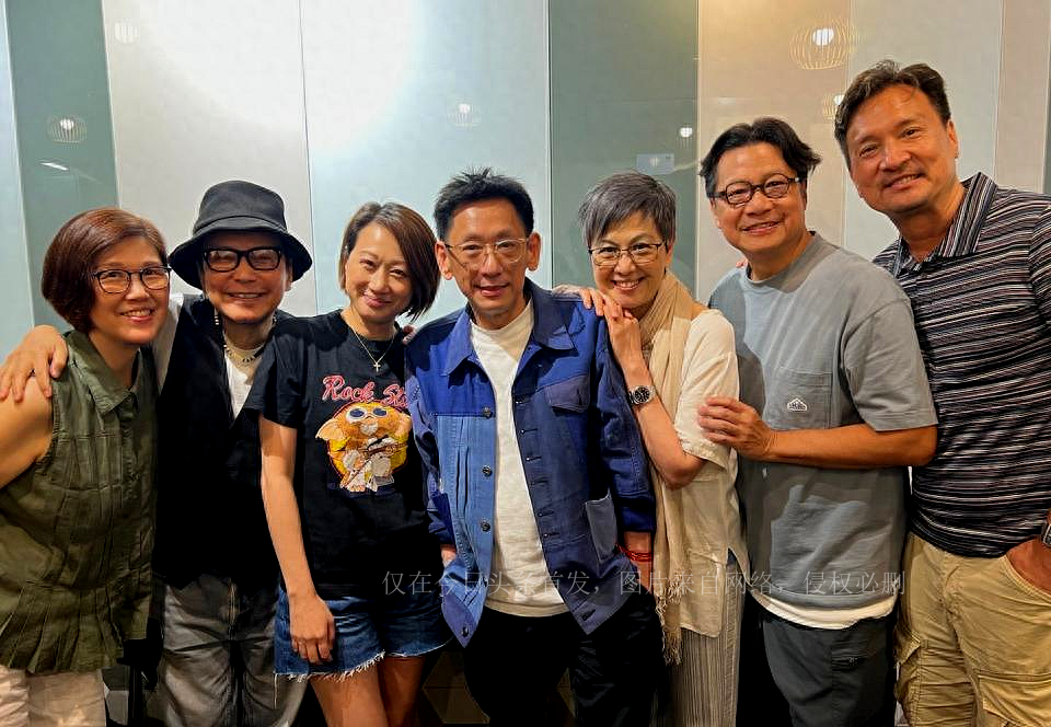 Wu Zhuoxi met Hu Feng and Luo Lan while eating! ! - iMedia