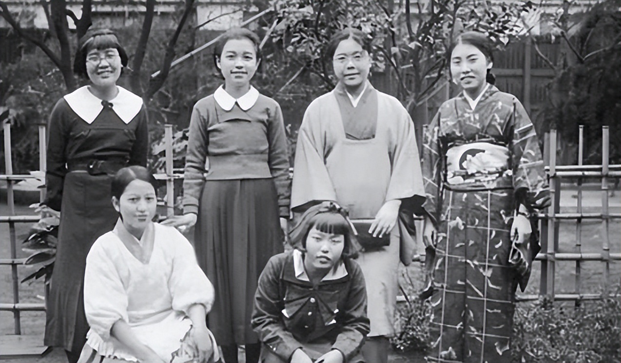 The Social Transformation and Changes of Women's Status in Japan at the ...