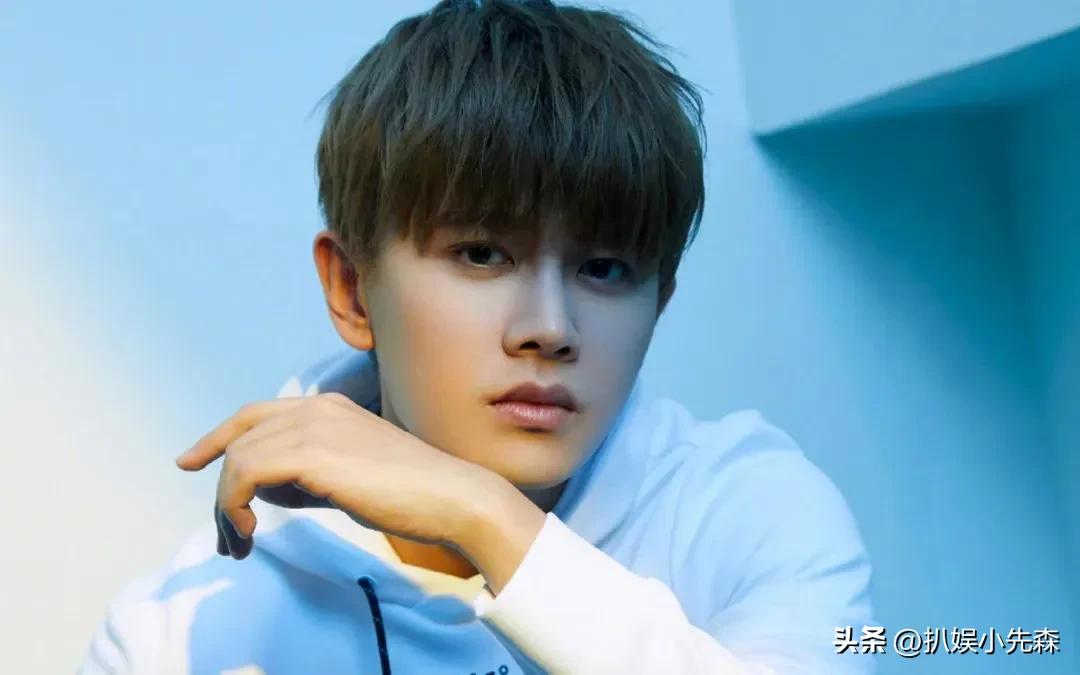 Entertainment Breaking News: Yang Yang, Yang Mi, Ren Jialun, Xin Zhilei, Ren Hao, Tian Xiwei - iNEWS