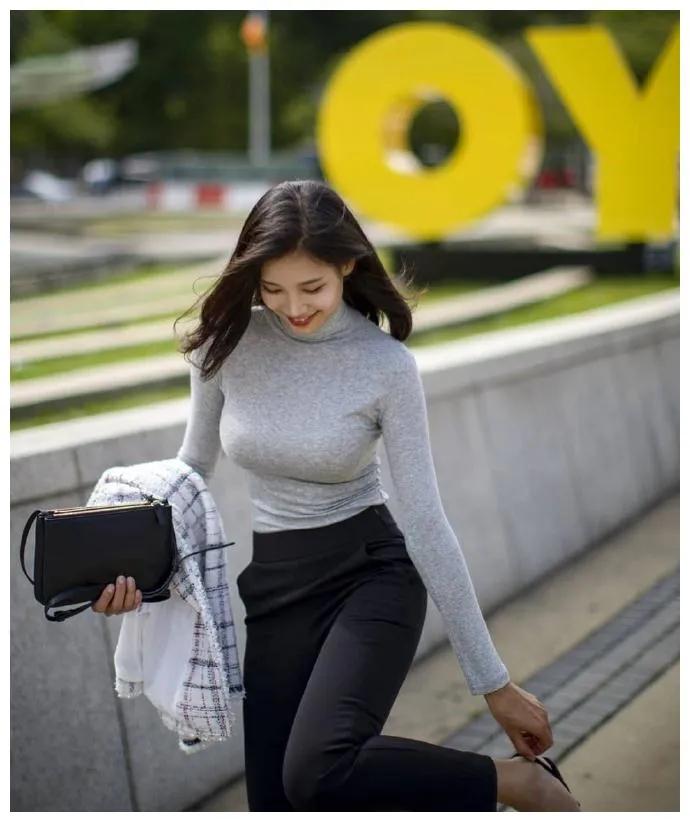 Korean Internet celebrity model - Lee Hee Eun - iNEWS