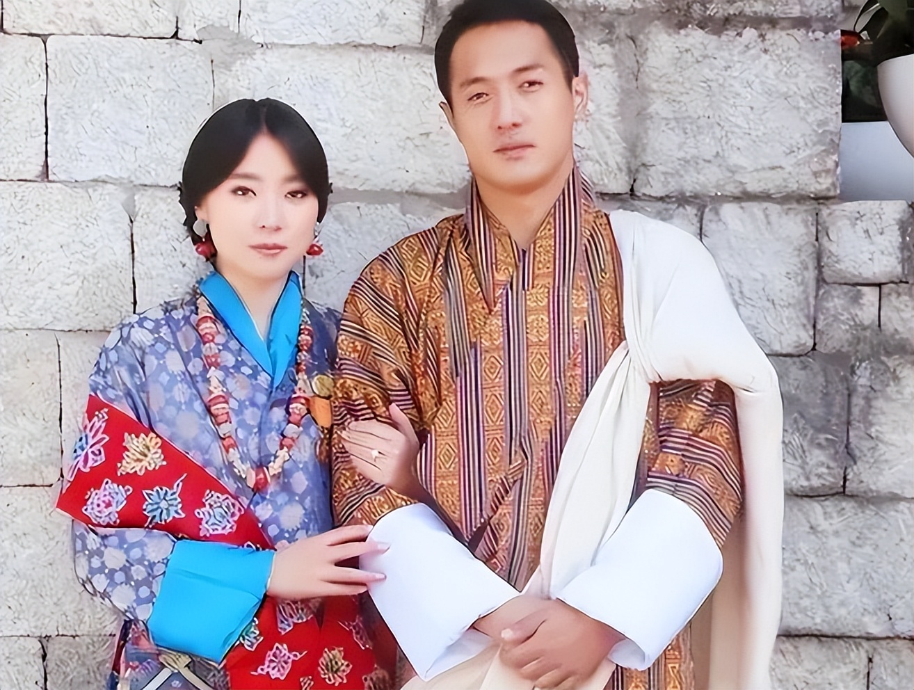 The most handsome king of Bhutan: ascended the throne at the age of 17 ...