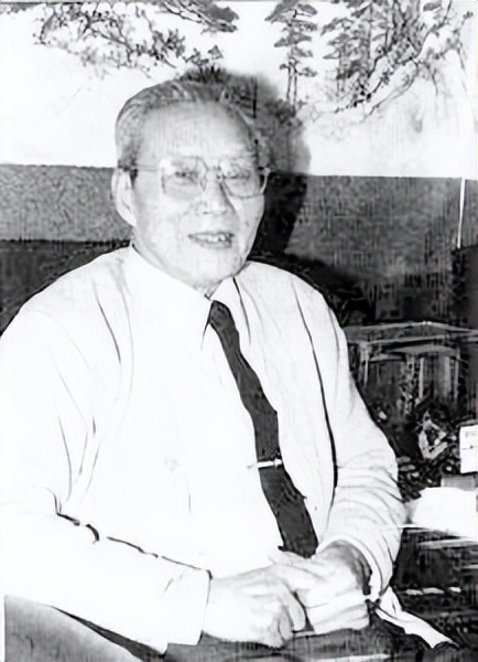 Shen Zui reported that Zhang Jingfu killed Yang Hucheng, and he was ...