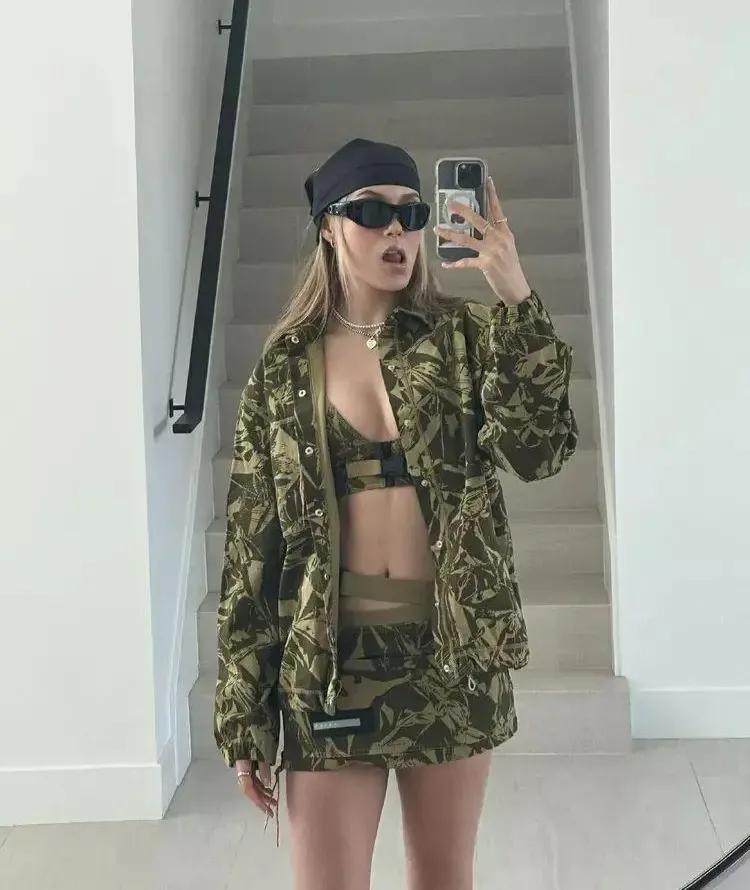 Gu Ailing showed off her abdominal muscles at the Coachella Music ...