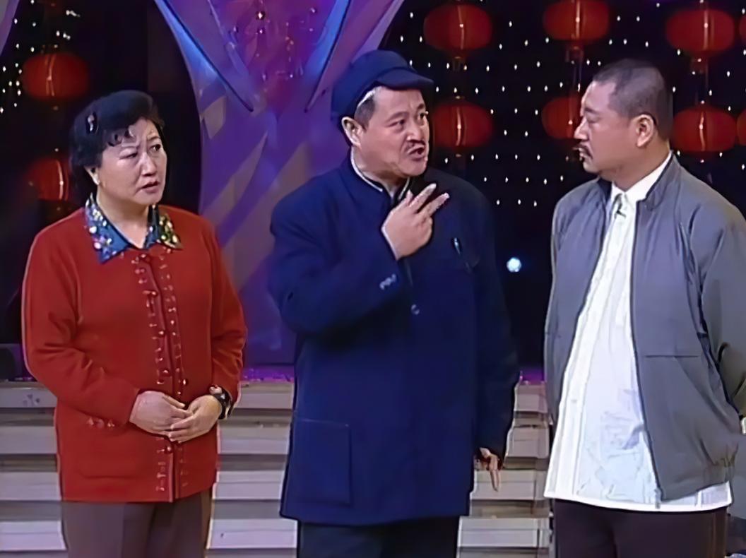 Li Xuan: Both parents died within 8 years, and it was rumored that all ...