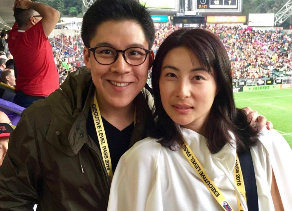 Guo Jingjing and Li Jiaxin were in the same frame for the first time ...