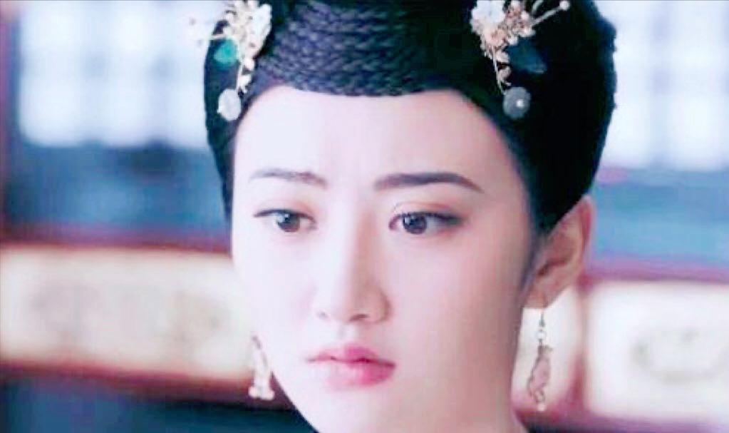 Jing Tian, who plays the banshee Si Teng in "Si Teng" - iNEWS