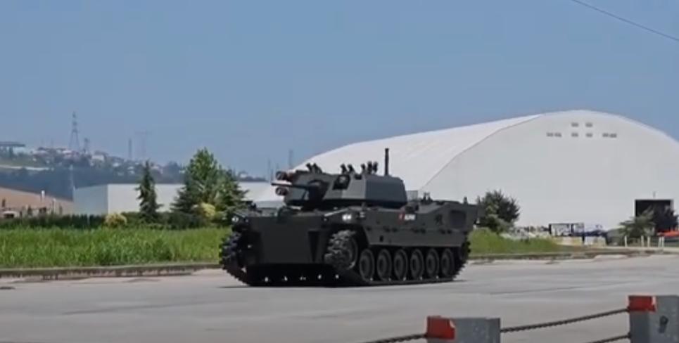 Otokar, Türkiye has launched the ALPAR heavy unmanned ground vehicle ...