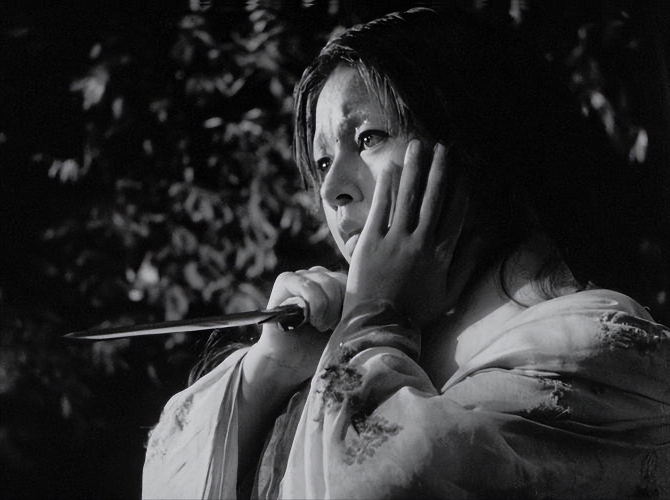 Akira Kurosawa: In order to get rid of suspicion, the three told three ...