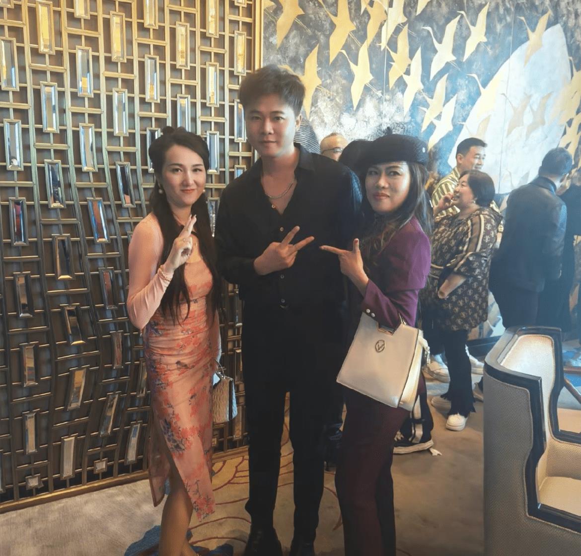 38-year-old singer Liu Zhe returns to his hometown to make up for his ...