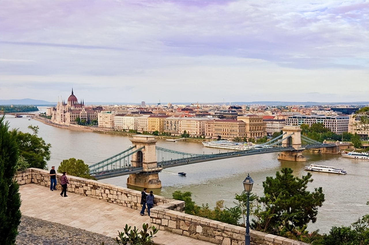 A Brief History of the Middle Ages of Hungary - iNEWS