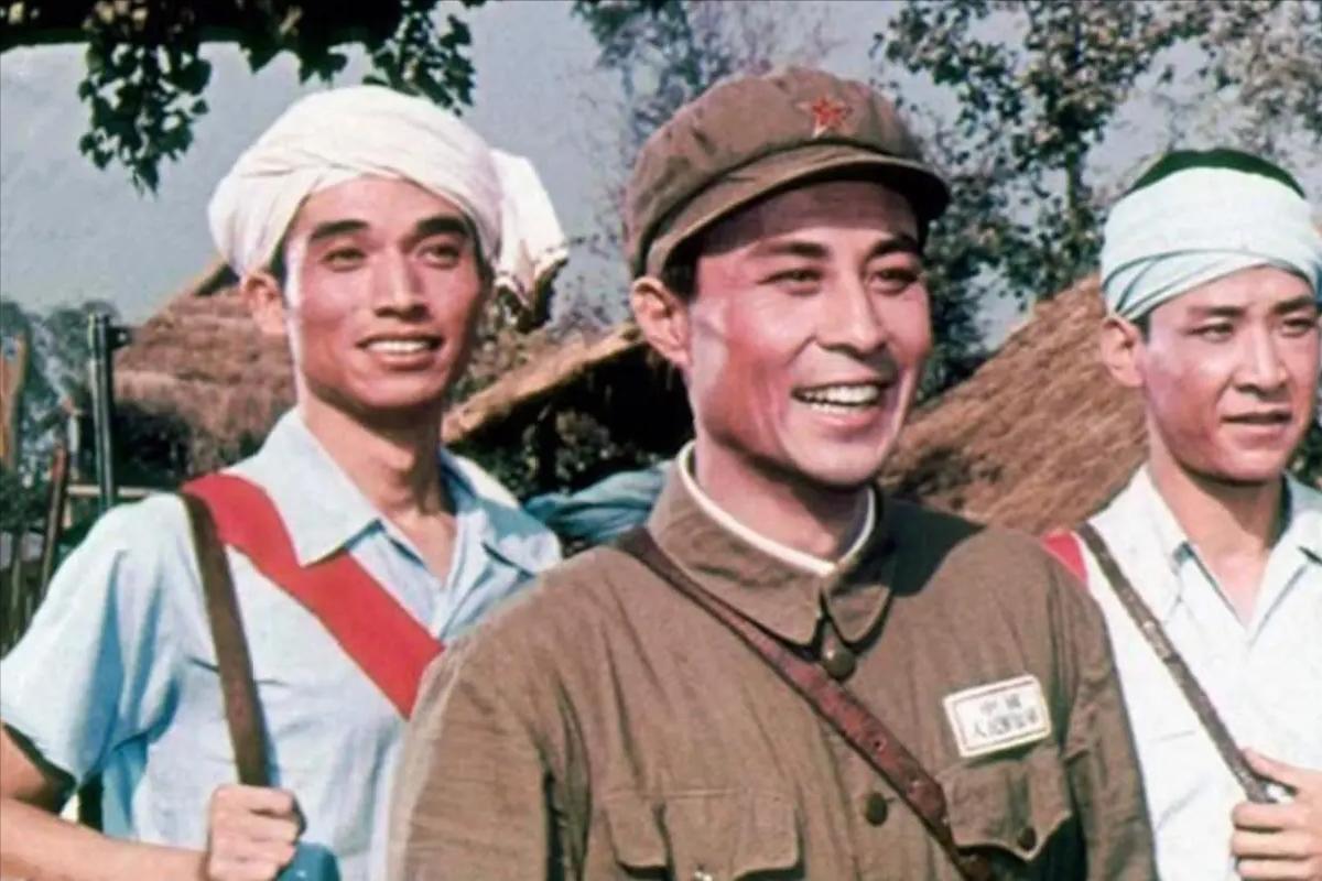 Famous actor Wang Xingang: He has been with his sick wife for 64 years, and now his children are ...