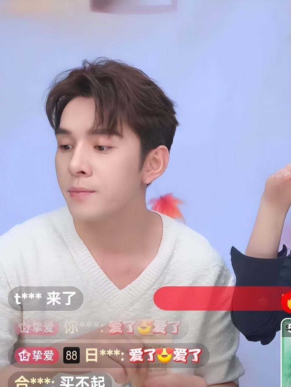 Li Jiaqi quickly resumed broadcasting after the scandal. Netizens were ...