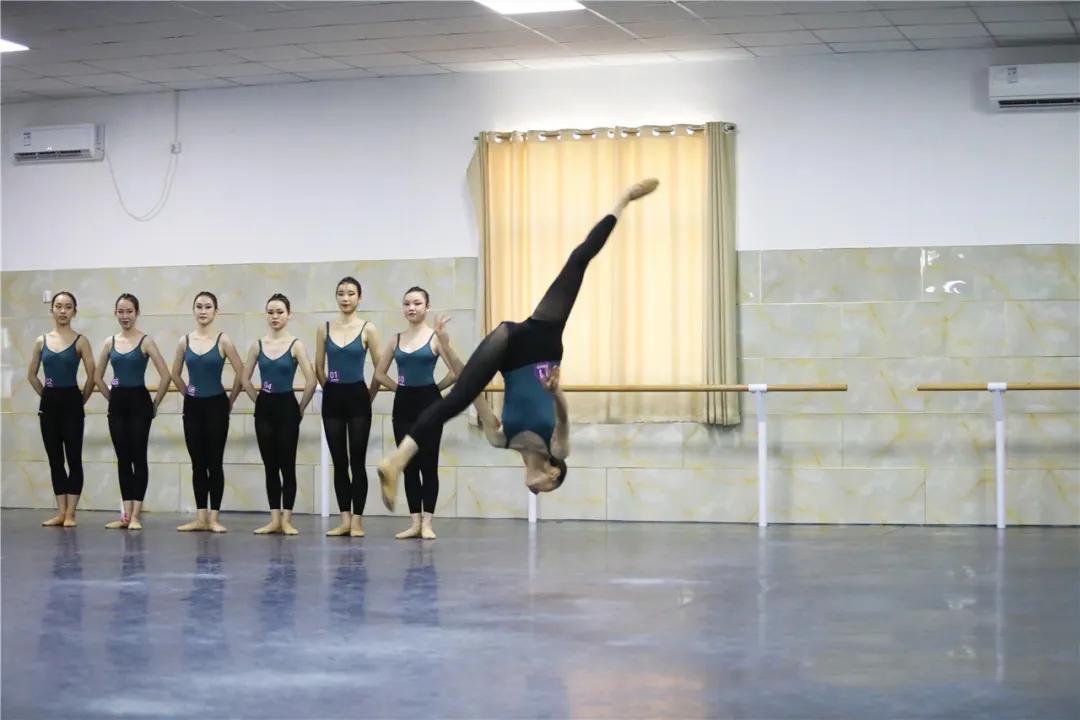 A slender dancer is the dream of many boys? - iNEWS