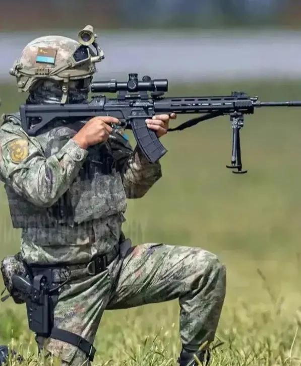 The new equipment of the People's Liberation Army in line with the ...