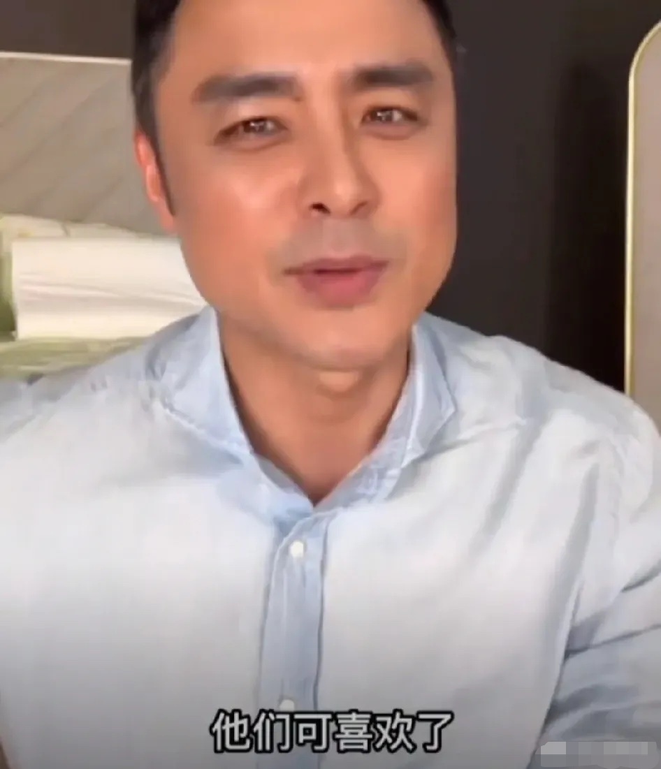 56-year-old Jiang Wenli and 43-year-old Ming Dao acted as a sister and ...