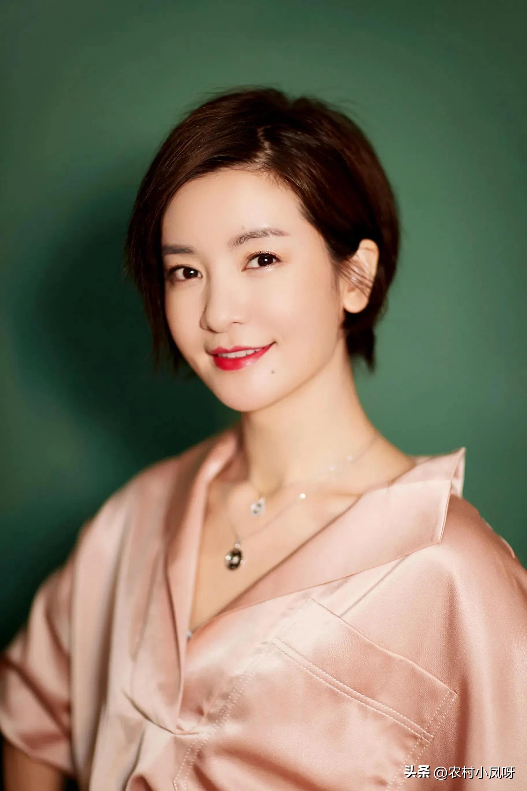 Share pictures - temperament goddess Li Sheng - iMedia