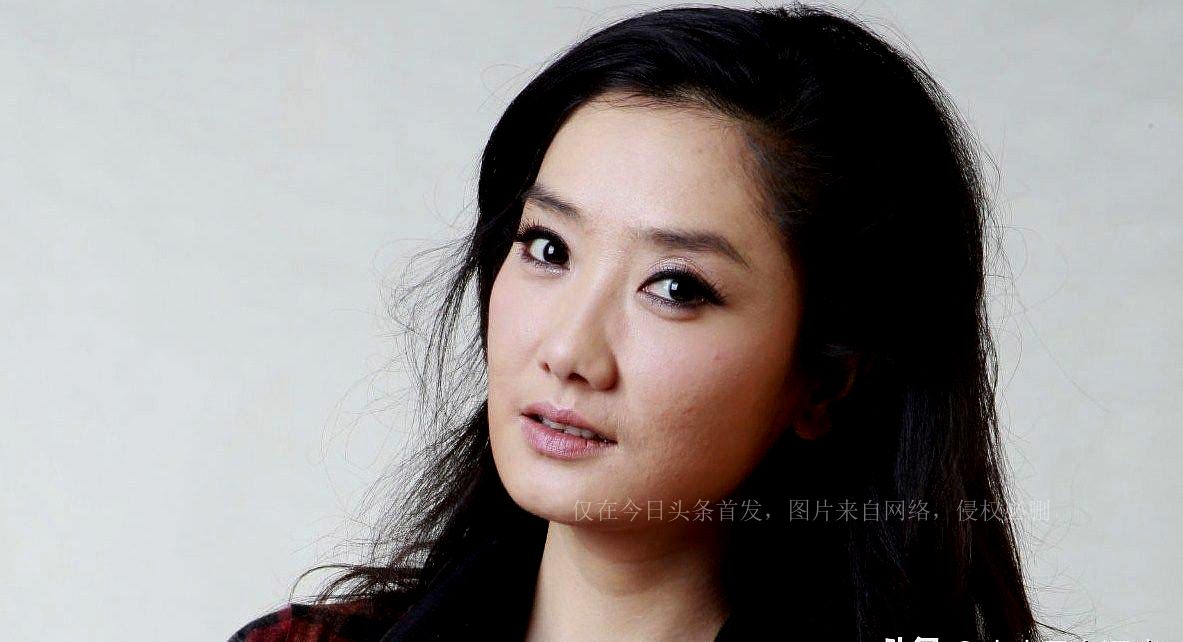 Linghua's recent photo, she looks completely different from her ...