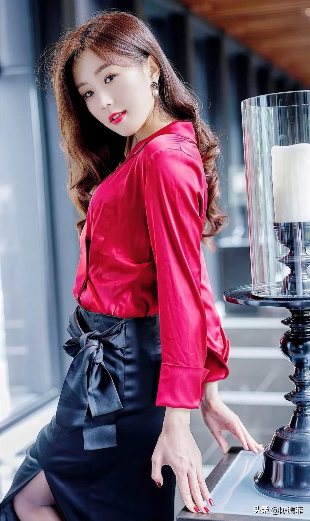 Yang Ziyan has a proud figure, sexy and charming - iMedia