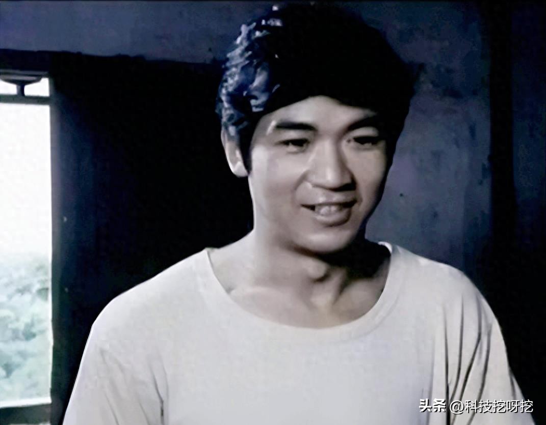 Veteran actor Zhang Guoli, how did his reputation deteriorate step by ...