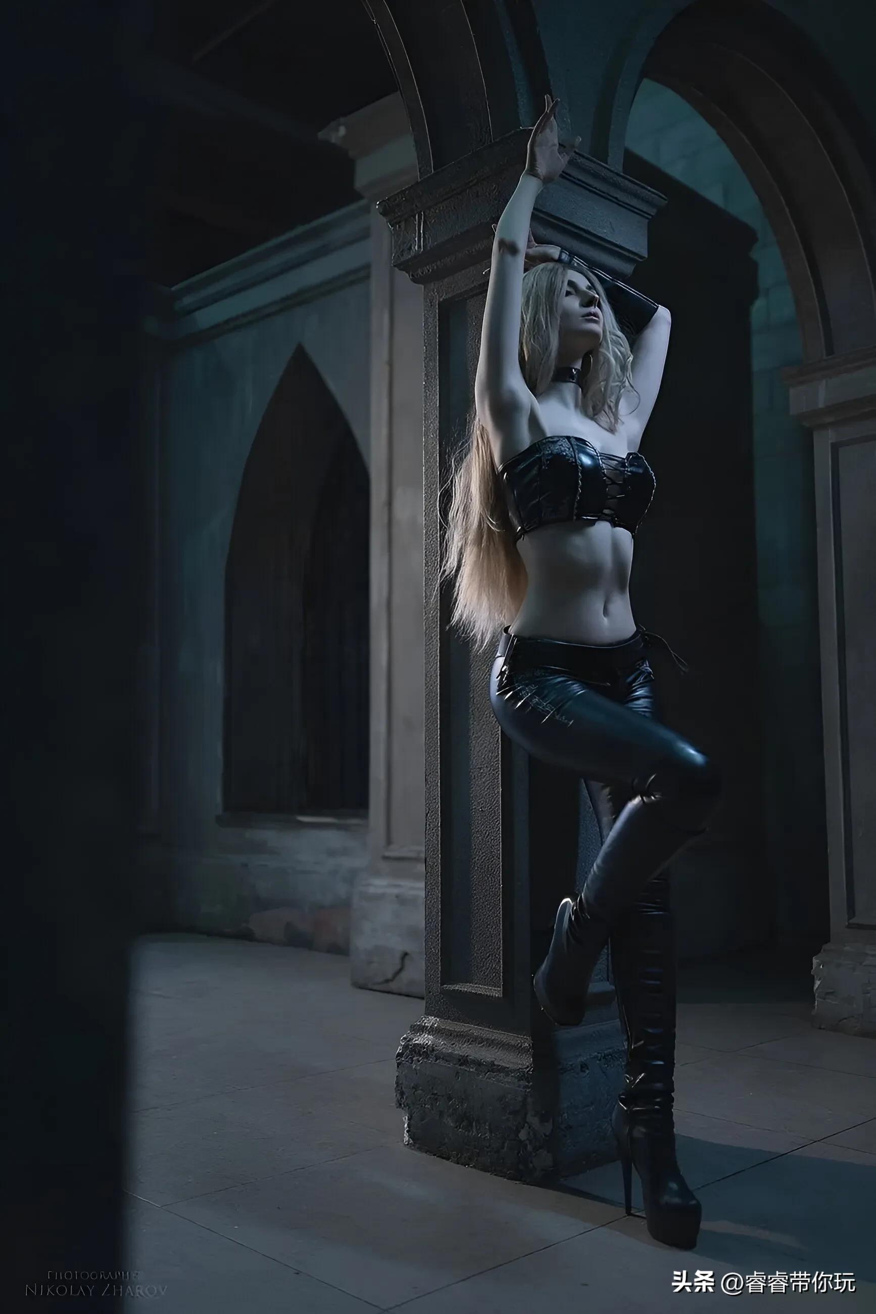 Russian Alice Spiegel Game Role Playing - iMedia