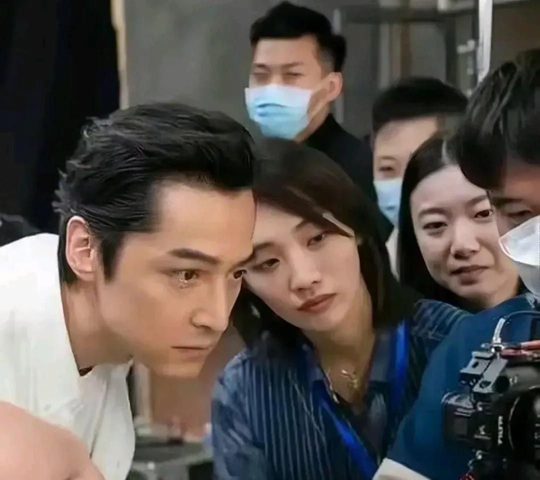 After half a year, after seeing Huang Xining's performance, I realized ...